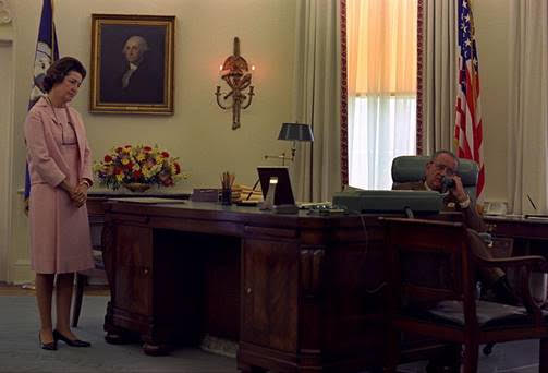 The History of All Six Desks Ever Used in the Oval Office | America Fun ...